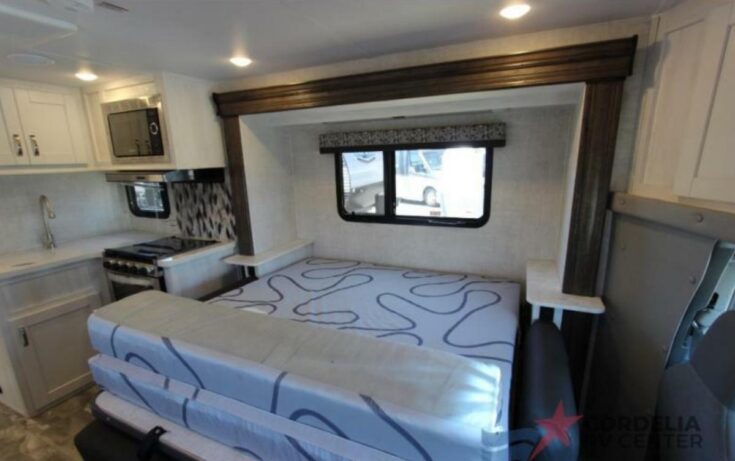 New 2023 Gulf Stream Rv BT Cruiser 5240 Class B RV (Floor Plan) - RVJunket