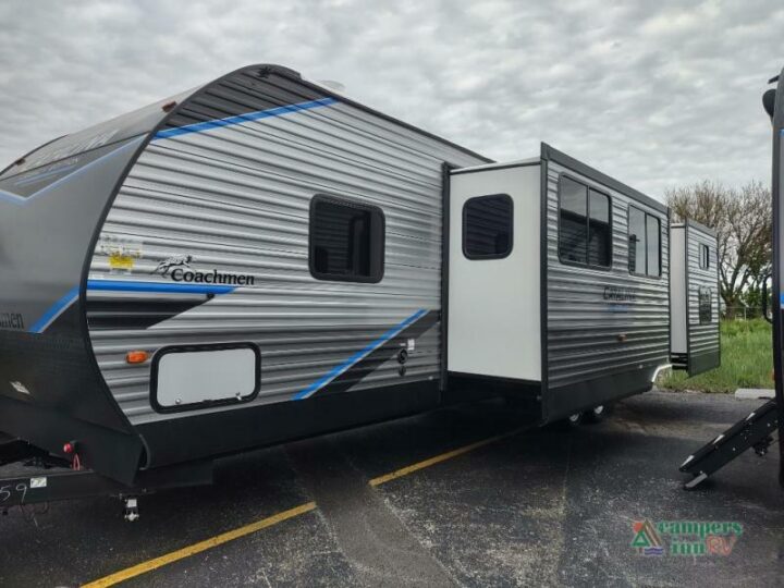New 2022 Coachmen RV Catalina Legacy 323QBTSCK Travel Trailer RV (Floor ...