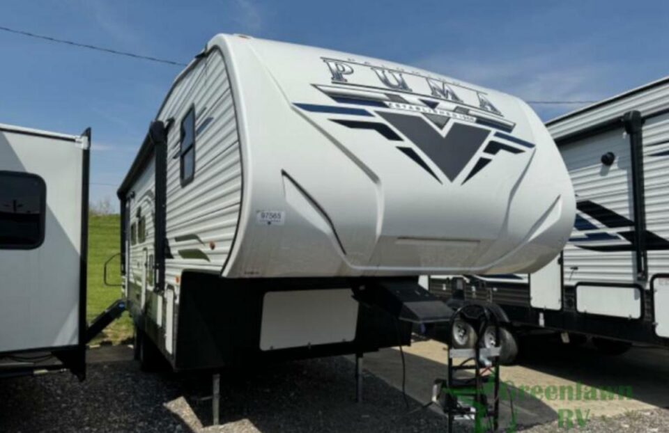 New 2022 Palomino Puma 265RDS Fifth Wheel RV (Floor Plan) - RVJunket